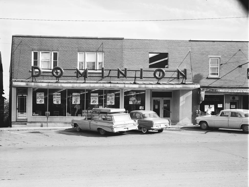 Dominion Stores: Exterior
